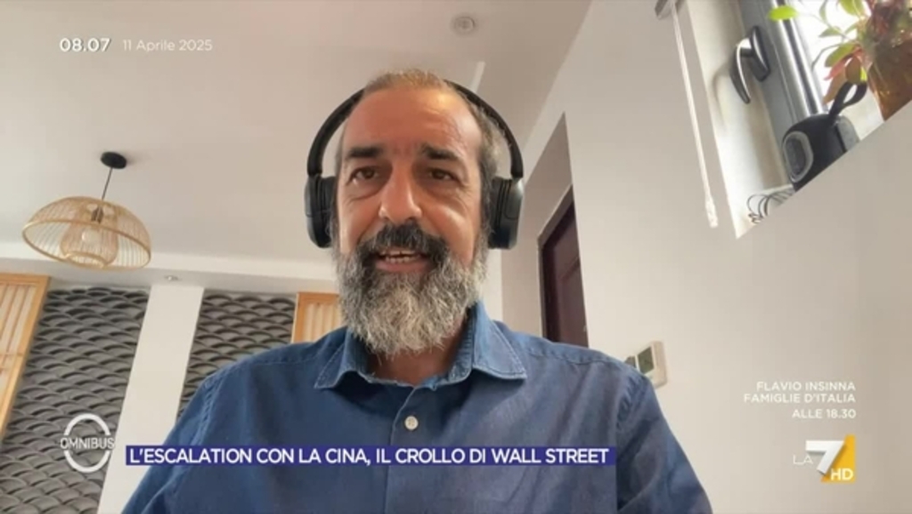 Guerra dei dazi, la reazione della Cina nell'analisi di Simone Pieranni | LA7