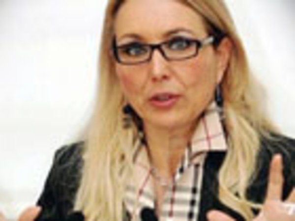 MADAMA PALAZZO - 06/05/2012 : L'ONOREVOLE FRANCESCA MARTINI - LA7.it