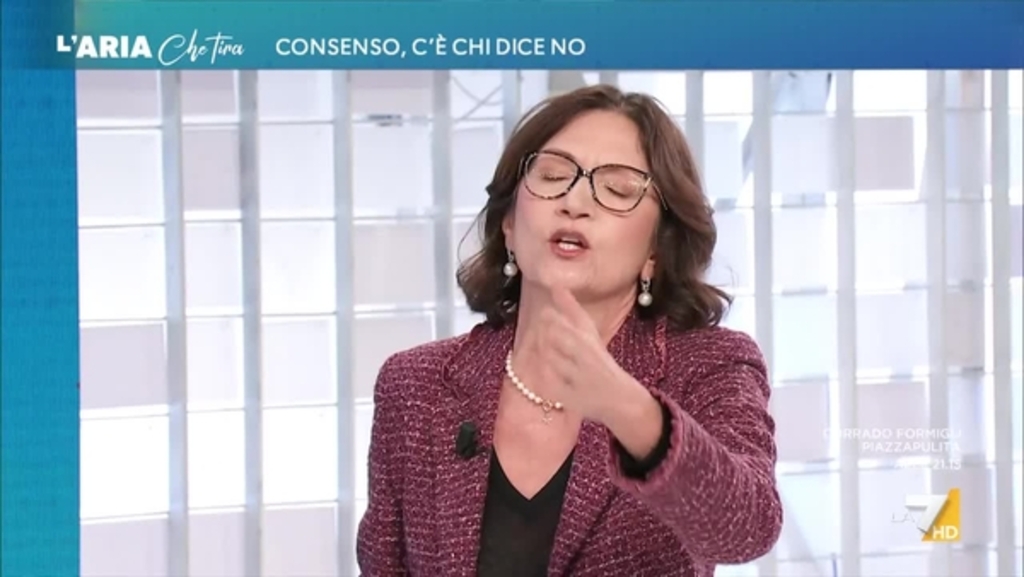 Educazione sessuale, scontro tra Mariastella Gelmini ed Elisabetta ...