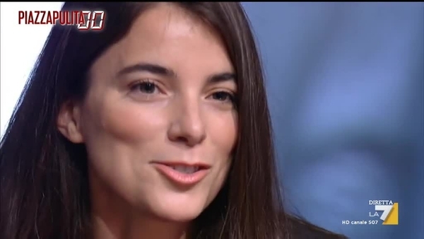 L'intervista di Corrado Formigli a Giulia Innocenzi
