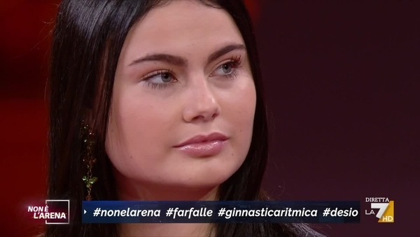 L'ex Farfalla che ha denunciato abusi, Anna Basta: "Era una sofferenza ...