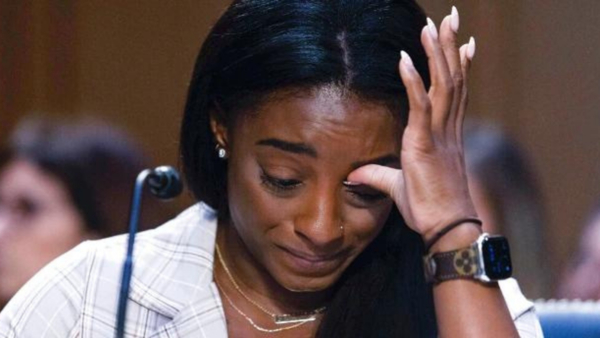 L'ex Farfalla che ha denunciato abusi, Anna Basta: "Era una sofferenza ...