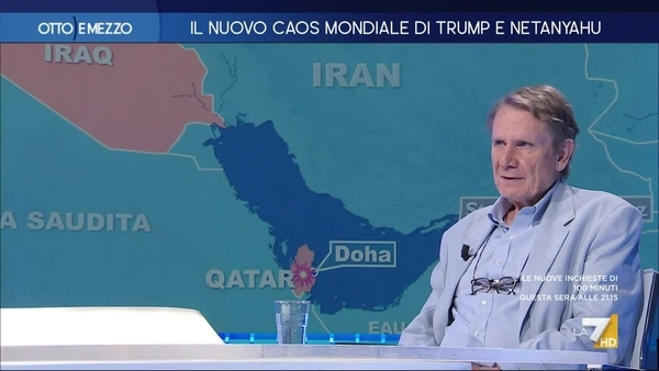 Donald Trump appare sui social vestito da Papa. Il post diventa virale ...