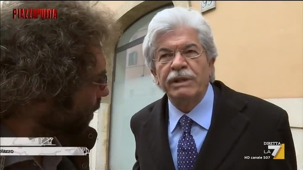 Razzi: 'Il selfie? Me l'ha chiesto Assad perché sono famoso'