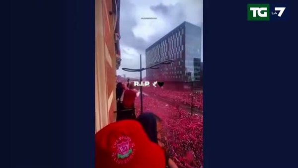 Il soprano Eleonora Buratto canta l'Inno di Mameli