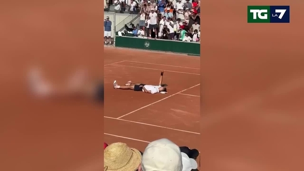 Ferrari Luce travolta dai meme: flop social per la Ferrari elettrica ...